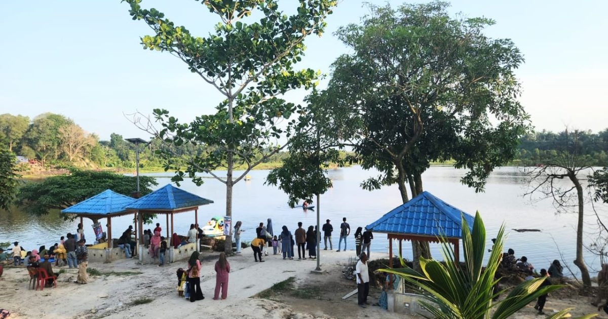 Destinasi Wisata Danau Laut Tador Ramai Pengunjung – INCARKASUS.COM